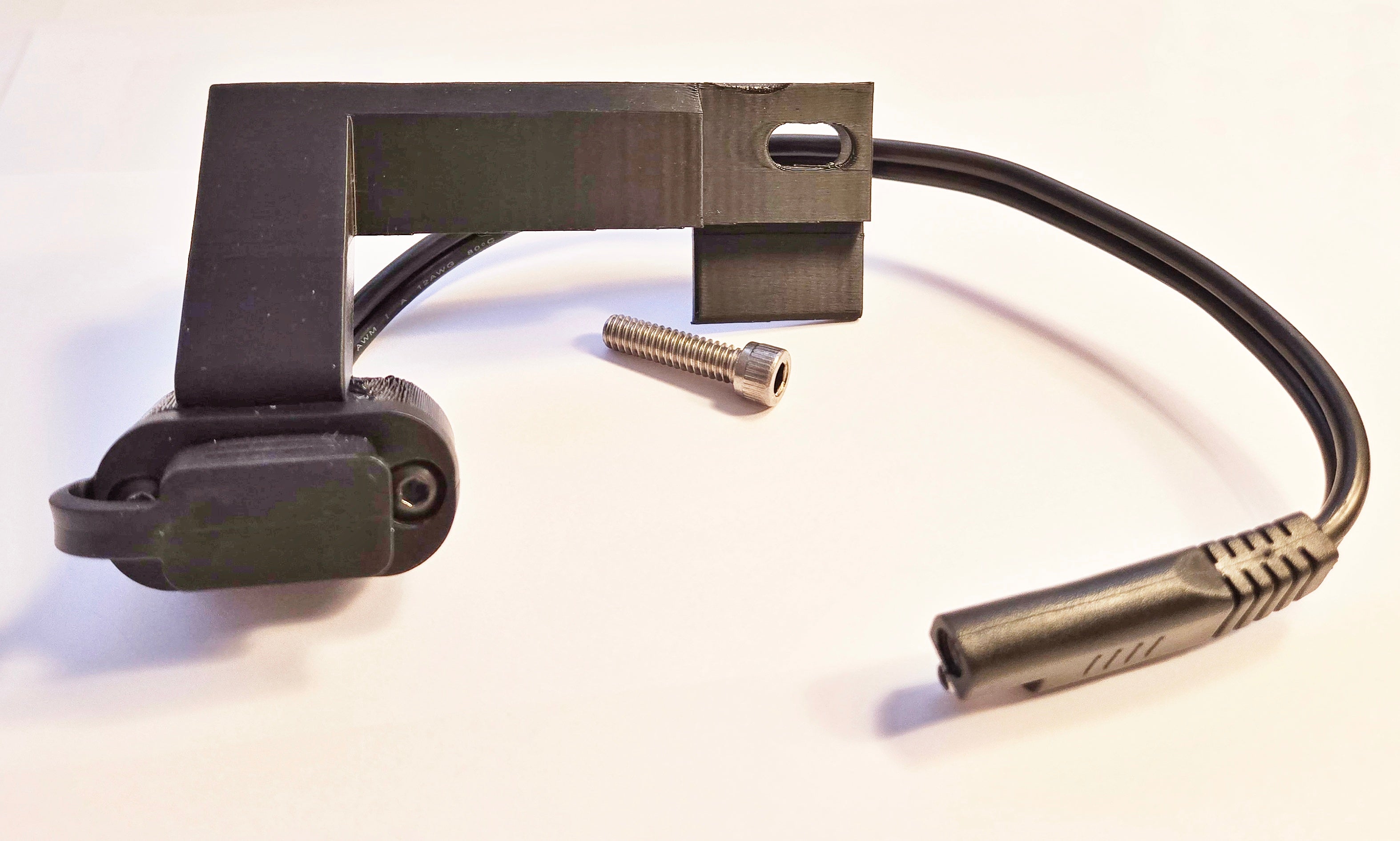 Stealthport MidFrame Air Deflector Mount (Right Side)